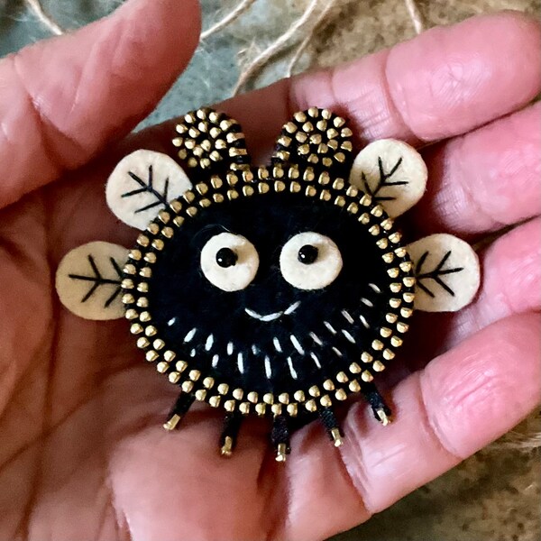 Felt Zipper Brooch - Etsy
