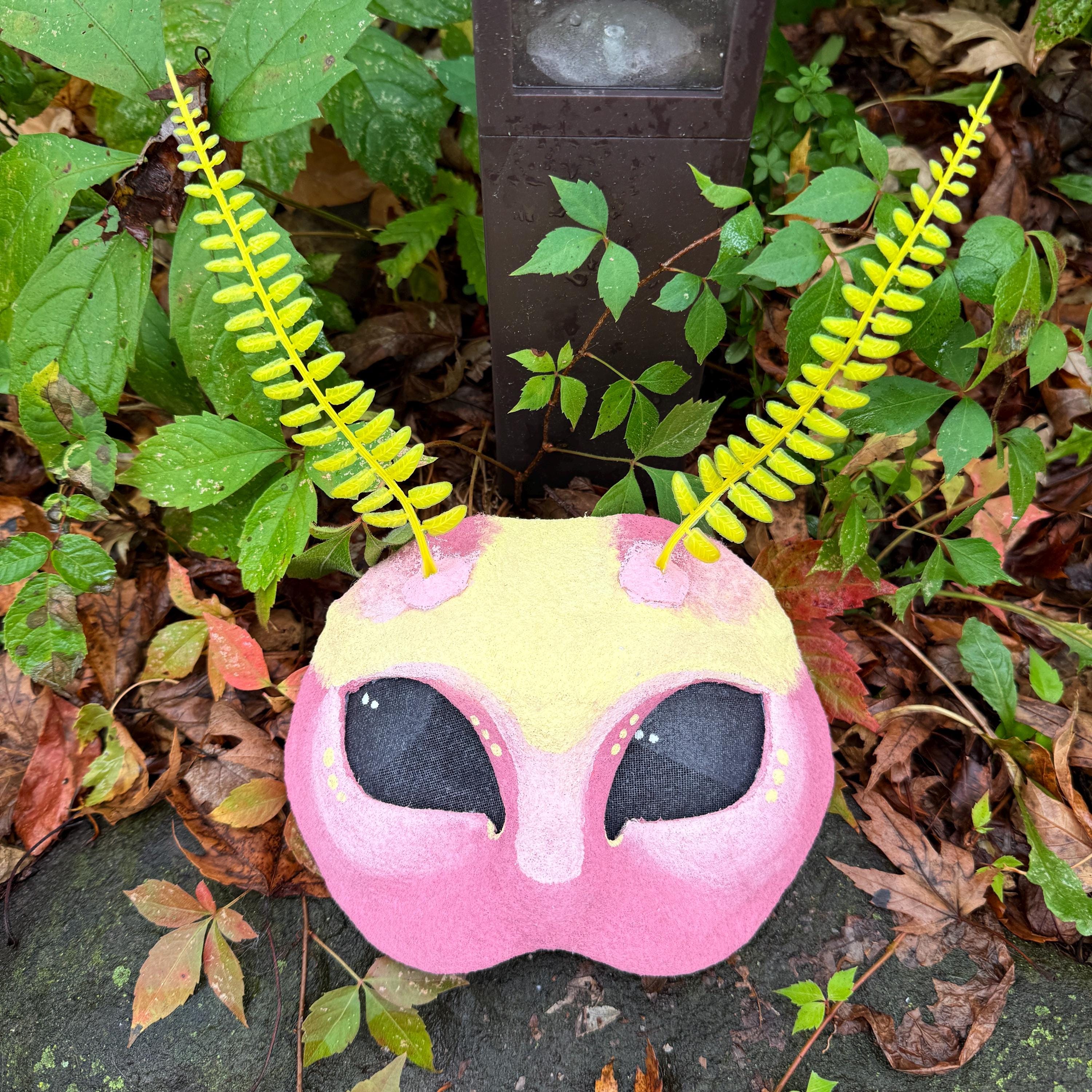 Therian Rosy Maple Moth Mask - Etsy