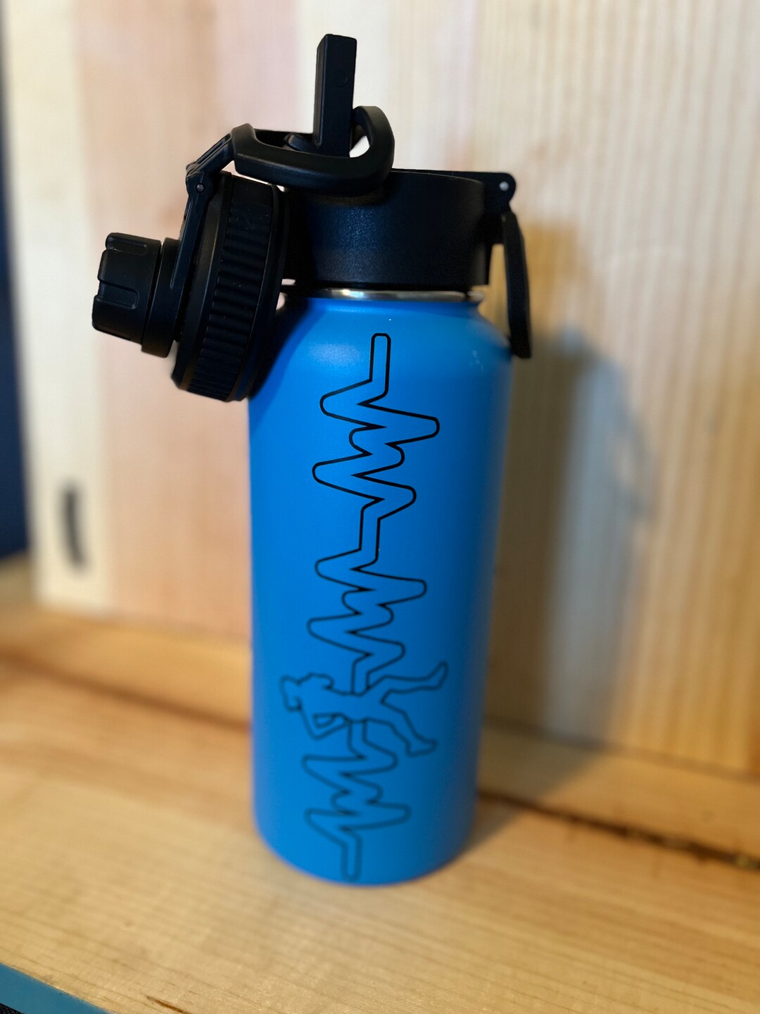 Running Heartbeat - Aluminum Water Bottle - BRIGHT BLUE - Etsy