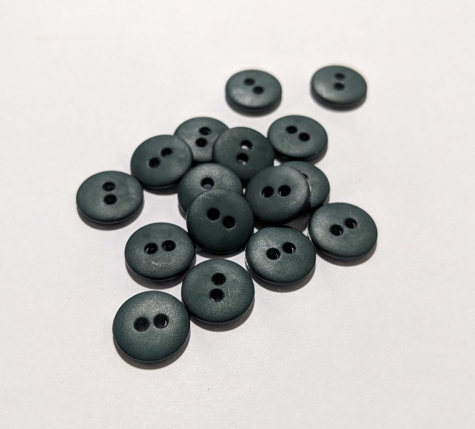 Hunter Green Round 2 Hole Plastic Button 13mm / 1/2 Inch - Etsy