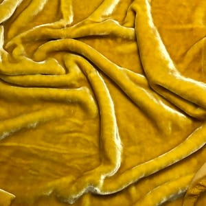 Honey Mustard Yellow HAND DYED Very PLUSH Silk Velvet Fabric 45 Wide - Etsy