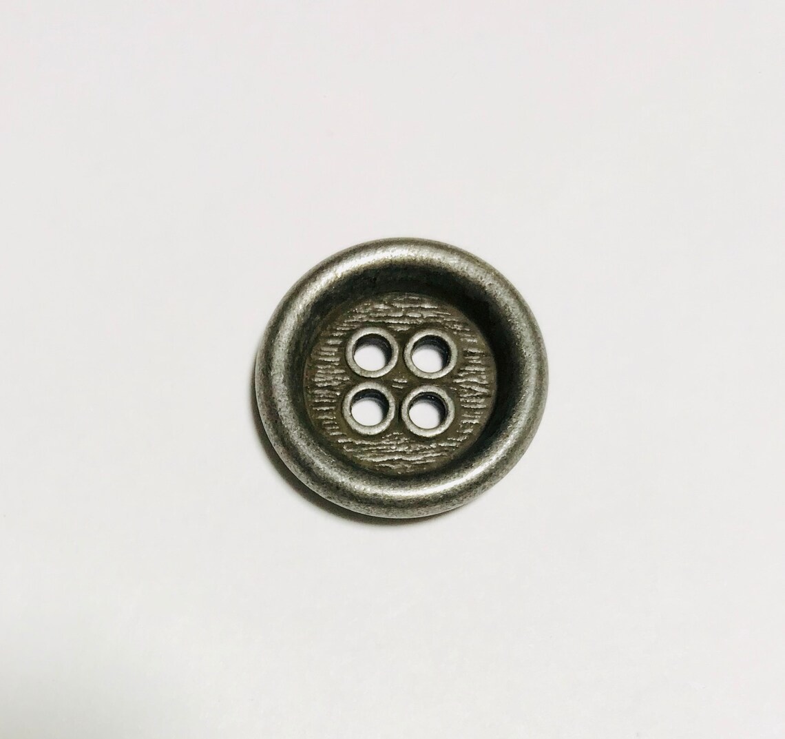 Silver 4 Hole Metal Button 23mm / 3/4 Inch Dill Buttons - Etsy