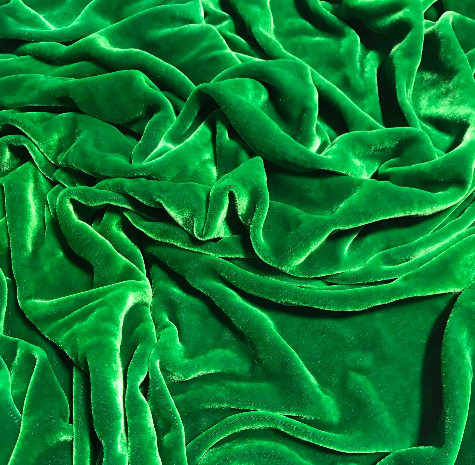 KELLY GREEN Hand Dyed Silk Velvet Fabric - Etsy