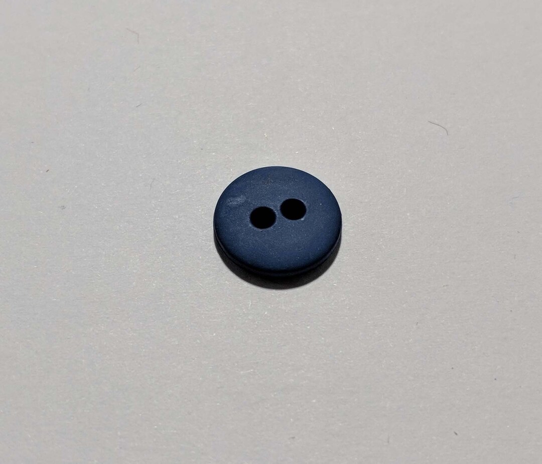 Dusty Blue Round 2 Hole Plastic Button - 13mm / 1/2 Inch - Dill Buttons ...