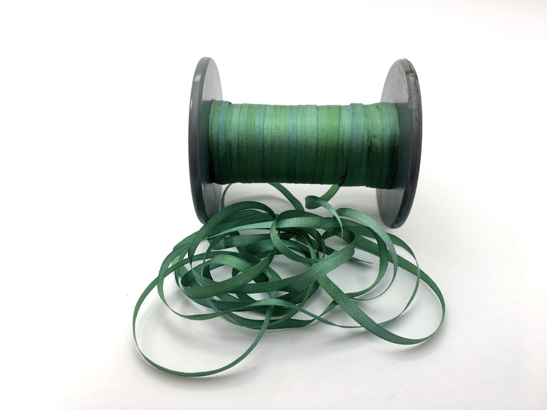 Hand Dyed Kelly Green #45 Pure Silk Embroidery Ribbon 4mm 1/8