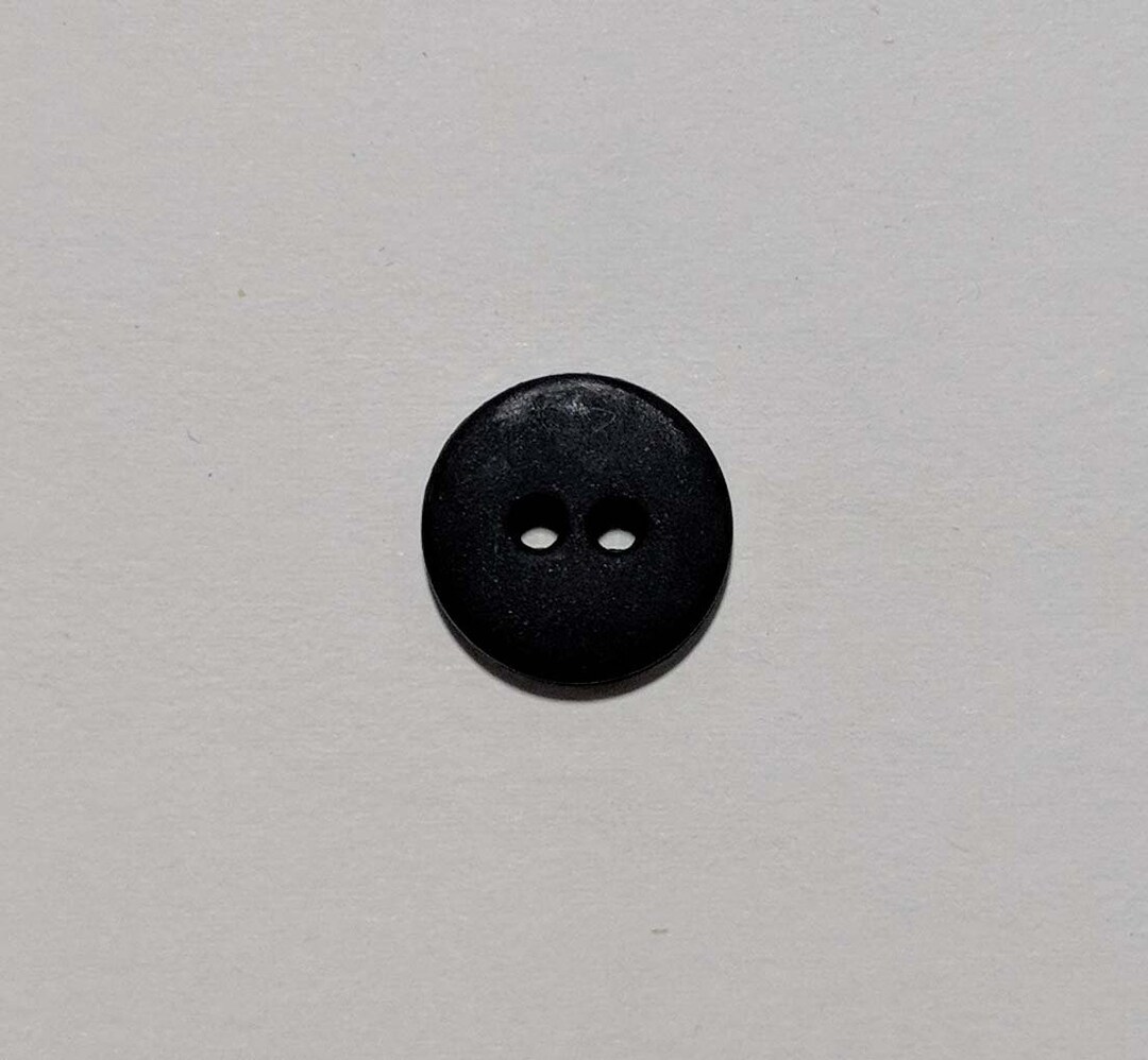Navy Blue Round 2 Hole Plastic Button - 13mm / 1/2 Inch - Dill Buttons ...