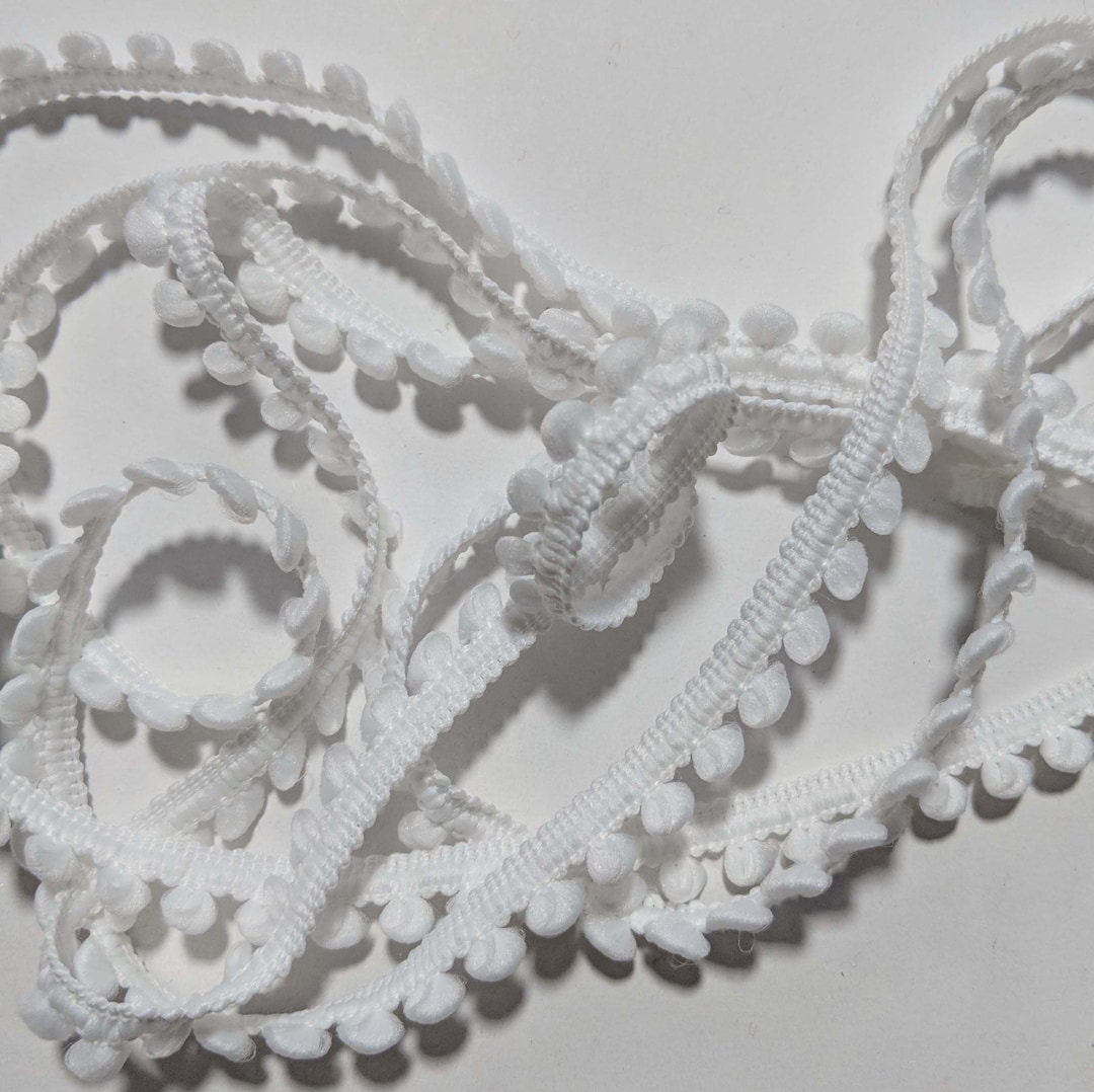 WHITE French Pom Pom Trim (3/8" Wide) - Etsy