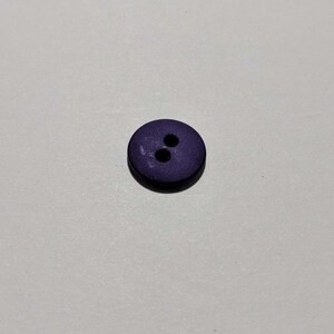 Purple Round 2 Hole Plastic Button - 13mm / 1/2 Inch - Dill Buttons ...