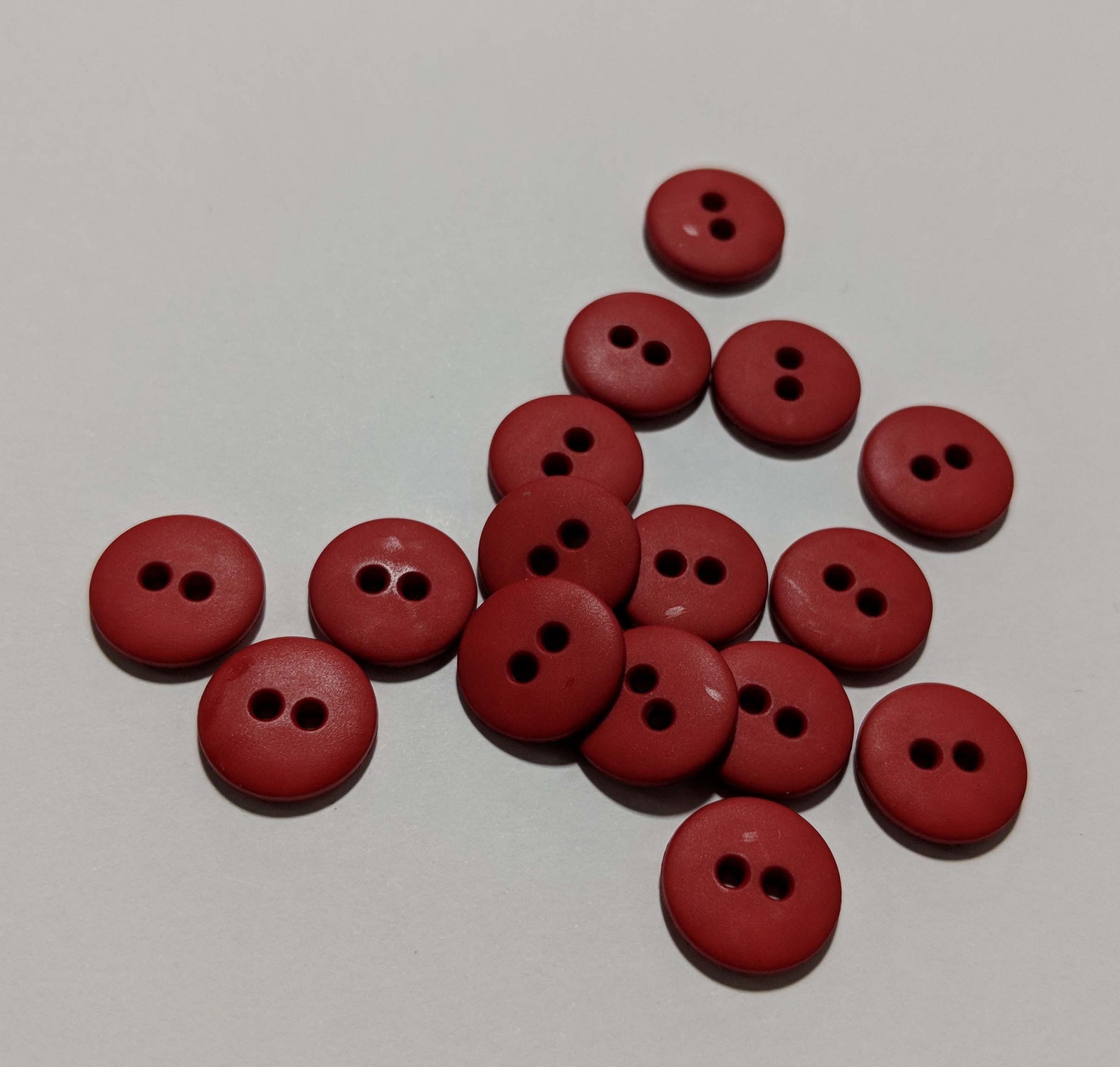Bright Red Round 2 Hole Plastic Button 13mm / 1/2 Inch - Etsy