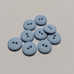 Light Blue Round 2 Hole Plastic Button - 15mm / 5/8 Inch - Dill Buttons ...