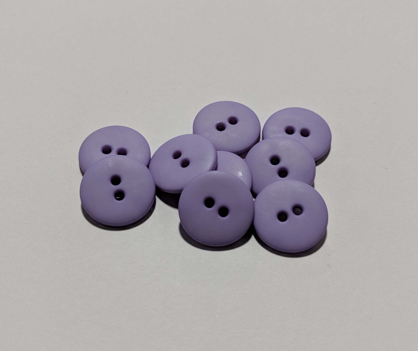 Lavender Round 2 Hole Plastic Button 15mm / 5/8 Inch Dill | Etsy