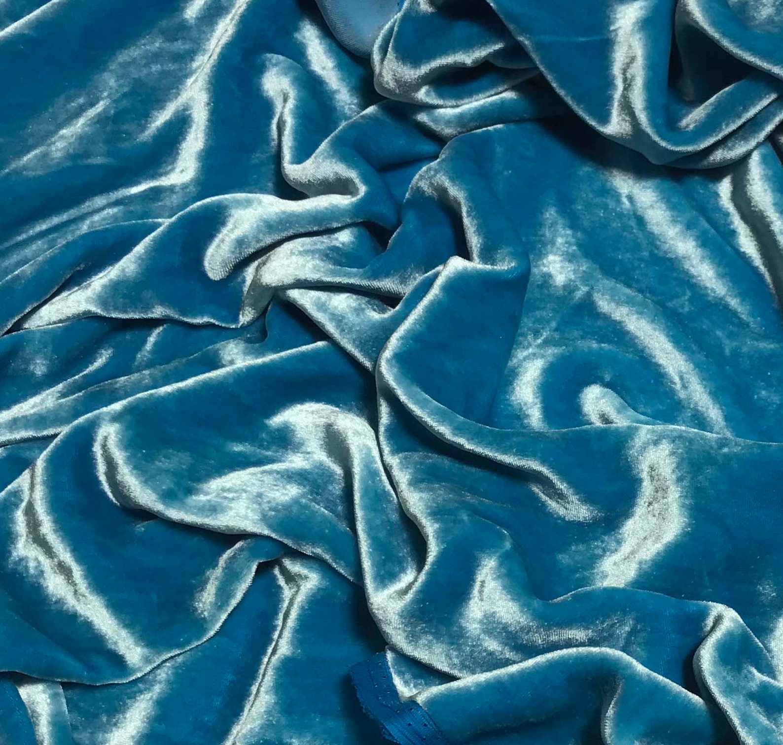 TURQUOISE BLUE Silk Velvet Fabric - Etsy