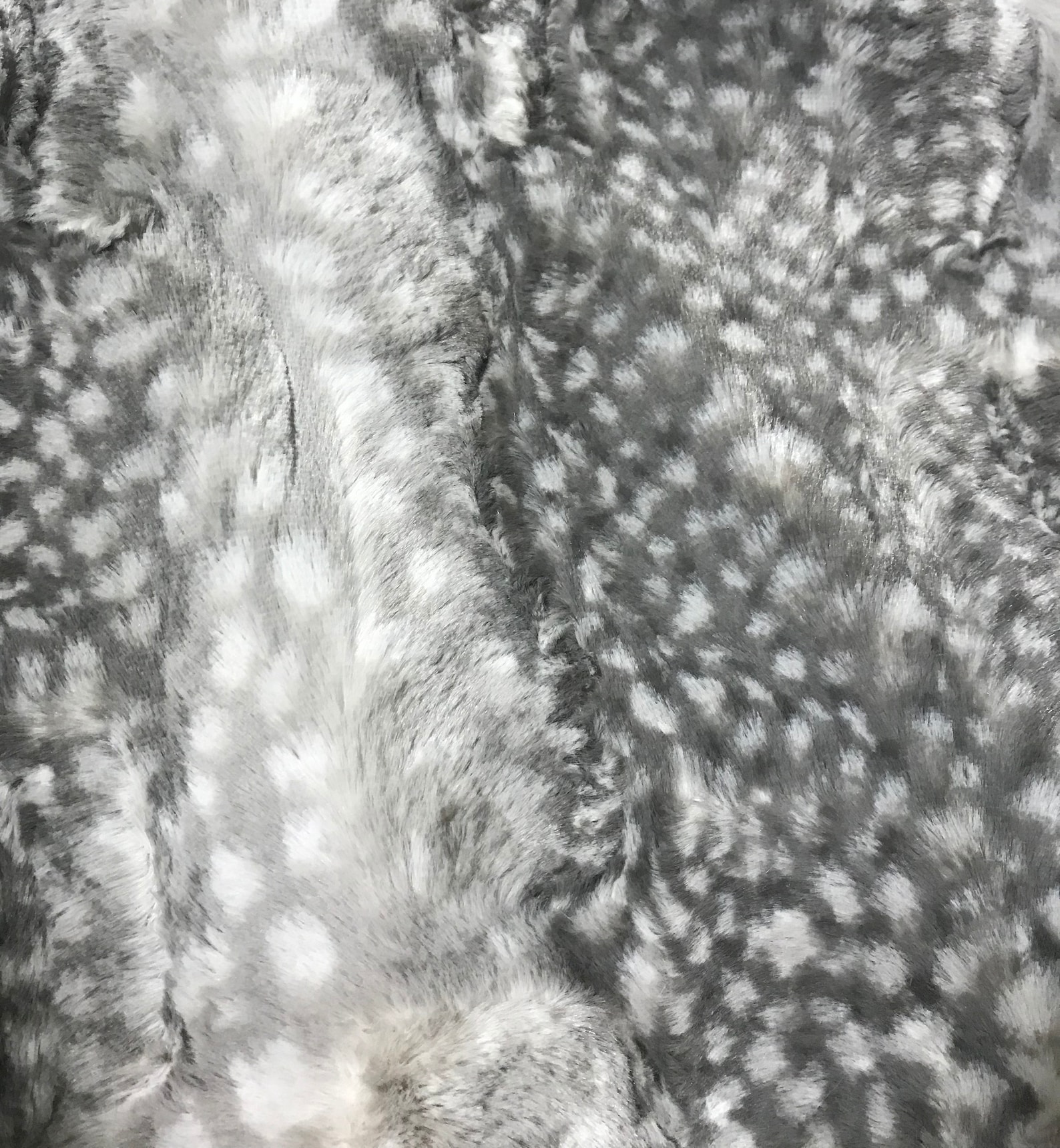 Fawn Metal Gray Cuddle Minky Faux Deer Fur Fabric | Etsy