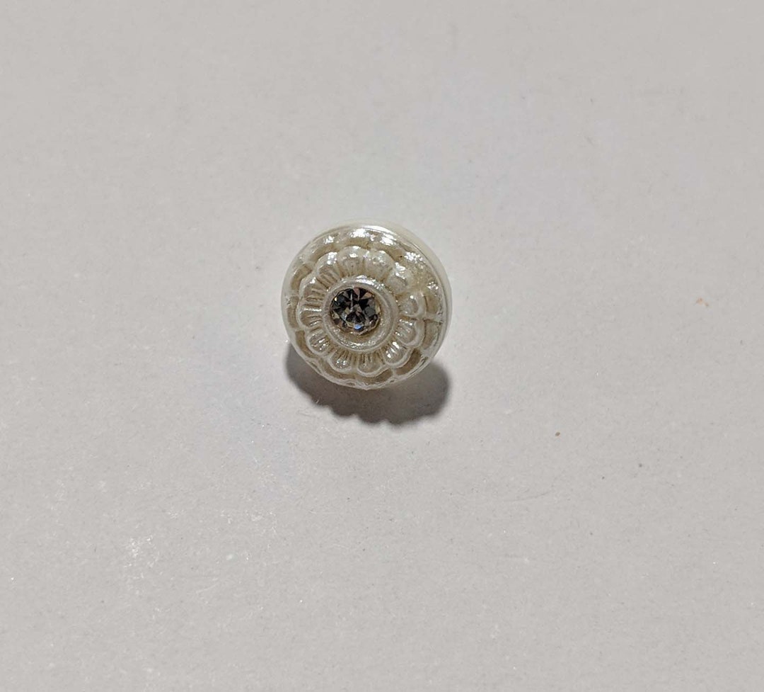 White Pearl Rhinestone Plastic Button - 9mm / 3/8" - Dill Buttons (set ...