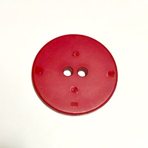 Red Extra Large Wood Grain Plastic Button - 54mm / 2 1/8 Inch - Dill ...