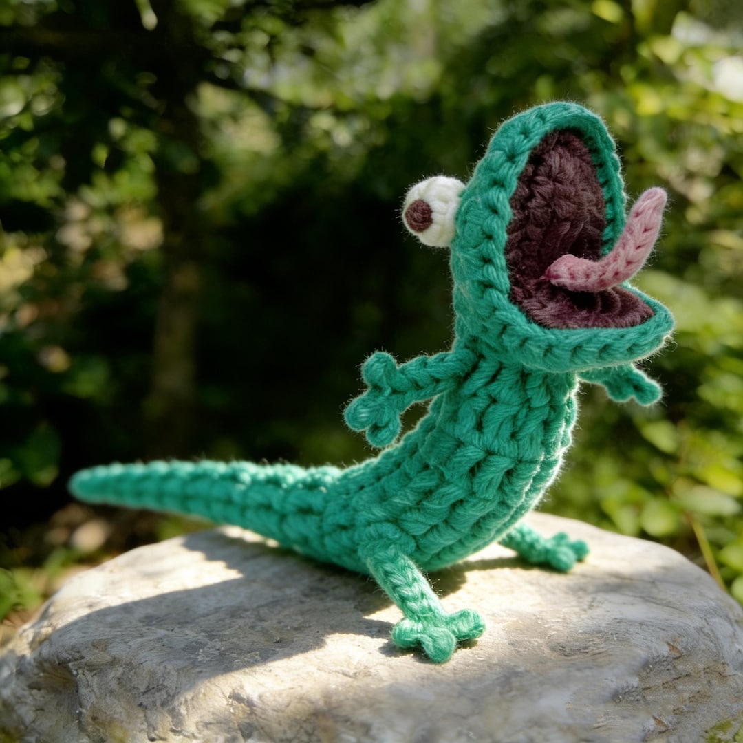 Funny Lizard Crochet Pattern: Amigurumi Soft Toy, Low Sew (PDF Pattern ...