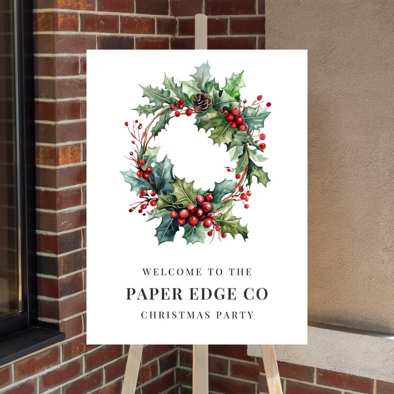 Printable Christmas Welcome Sign, Simple Holly Wreath Sign for ...