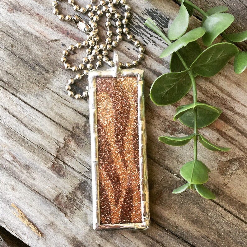 Easily Distracted by Shiny Objects Shiny Things Sparkle - Etsy Easily Distracted by Shiny Objects Shiny Things Sparkle - Etsy