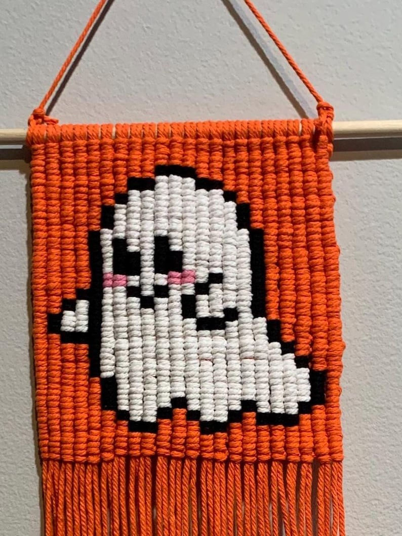 Ghost Decor, Halloween Ghost Macrame Wall Hanging - Etsy
