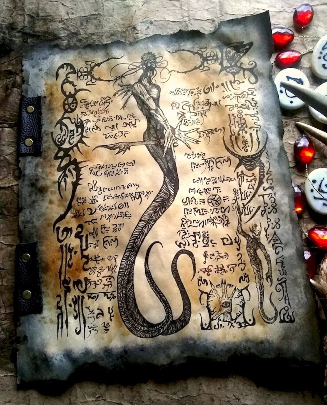 YIG SORCERY NECRONOMICON Tome Cthulhu Larp Prop Lovecraft Monsters - Etsy