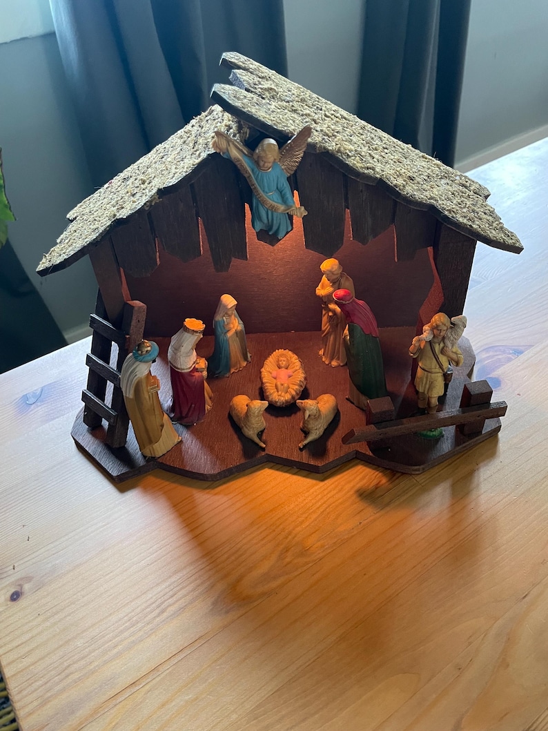 Vintage Light-up Nativity Set - Illuminated Christmas Decor, Wooden ...