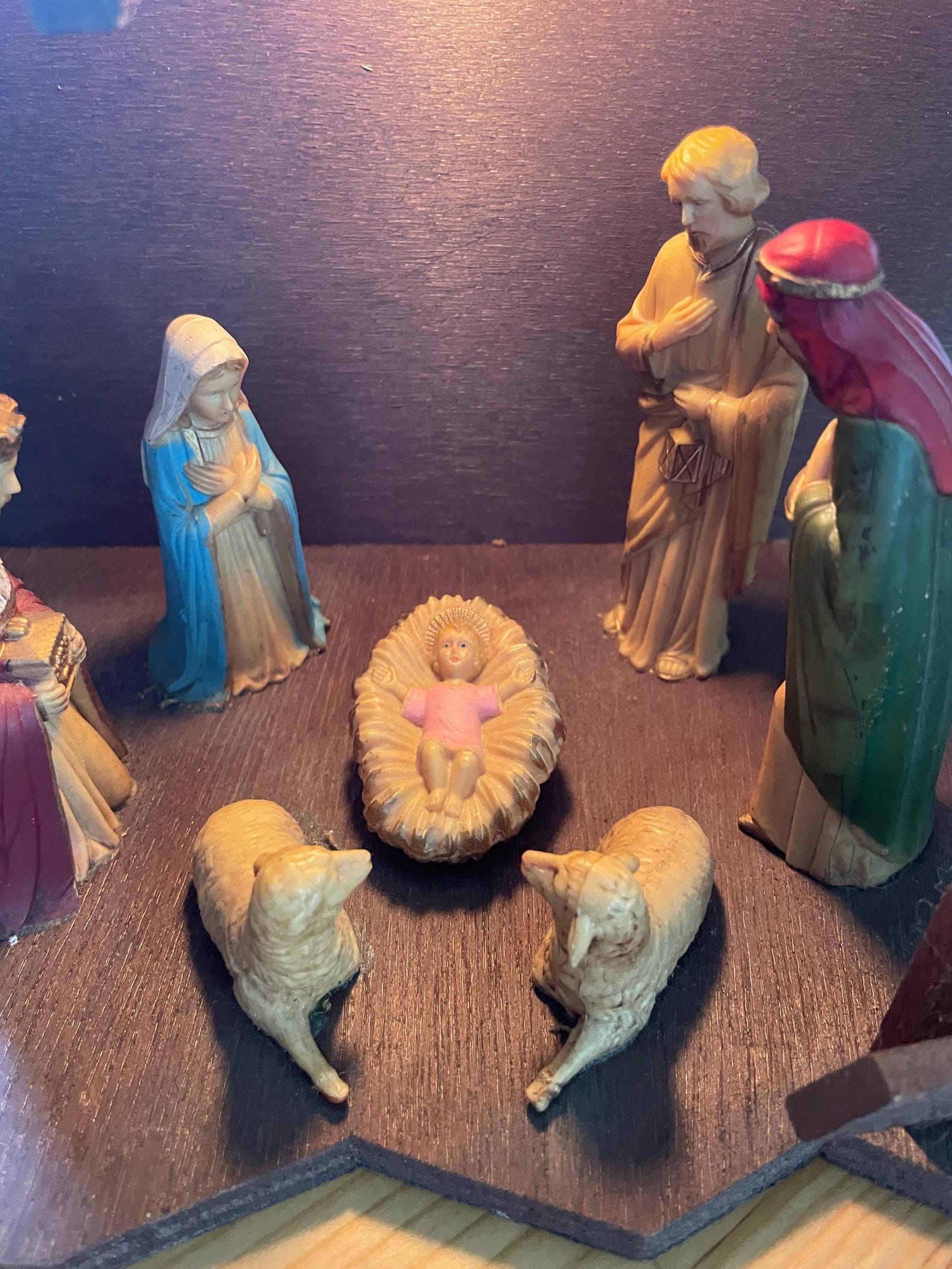 Vintage Light-up Nativity Set - Illuminated Christmas Decor, Wooden ...