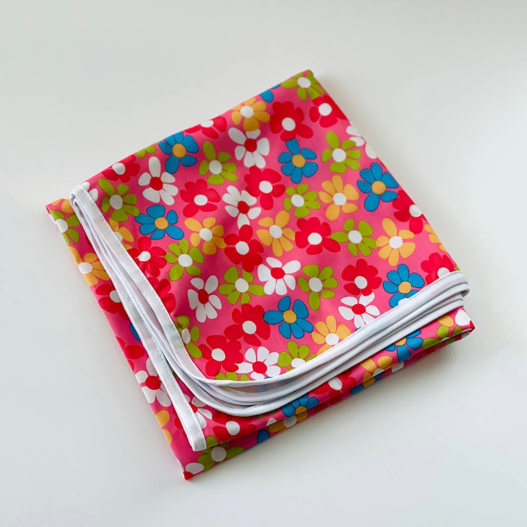 Floral Splat Mat, Baby Playmat, Picnic Mat, Picnic Blanket, Wipeable ...