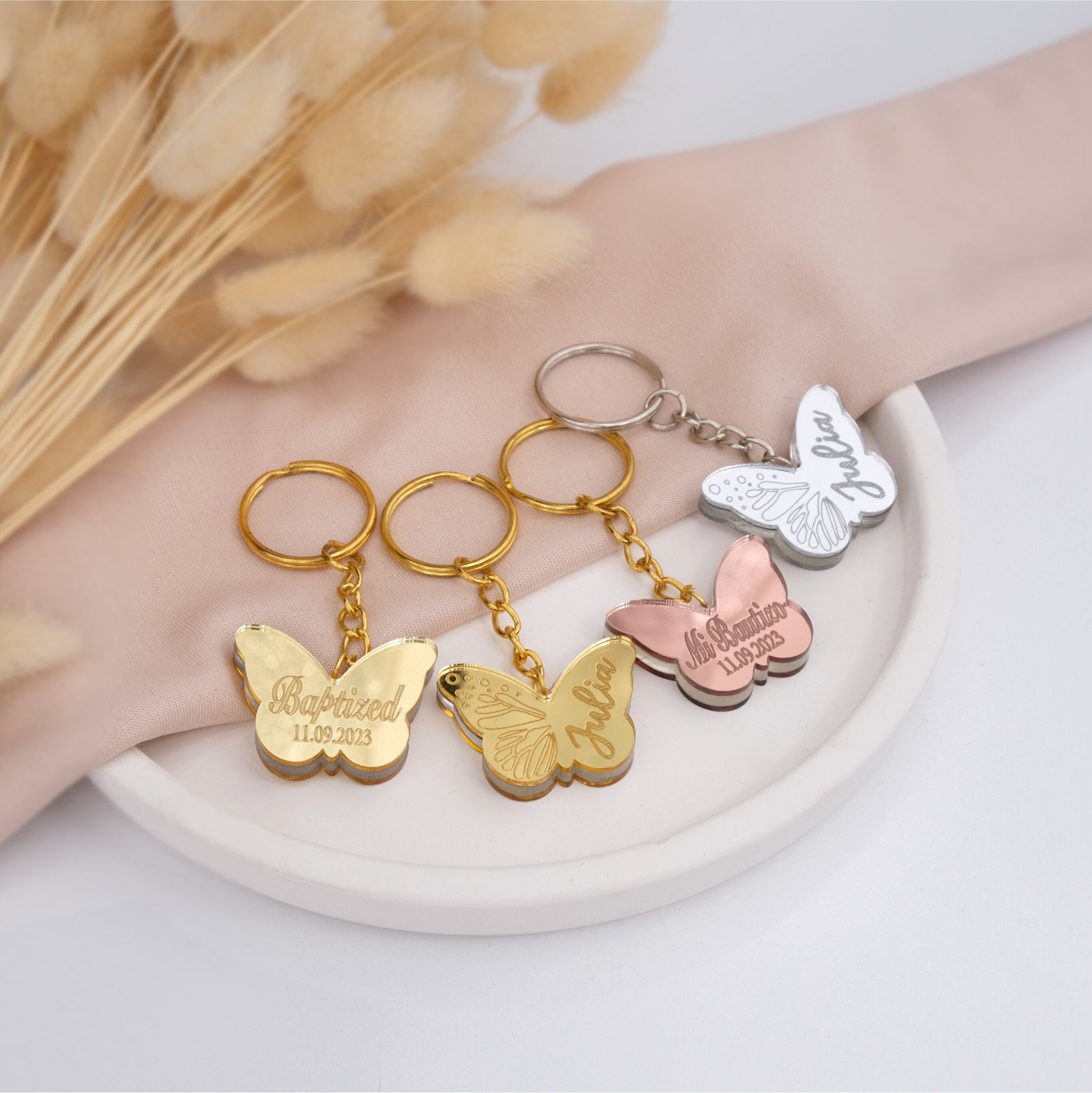 Personalized Baptism Gift Girl Keychain Favors for Guests, Recuerdos De ...