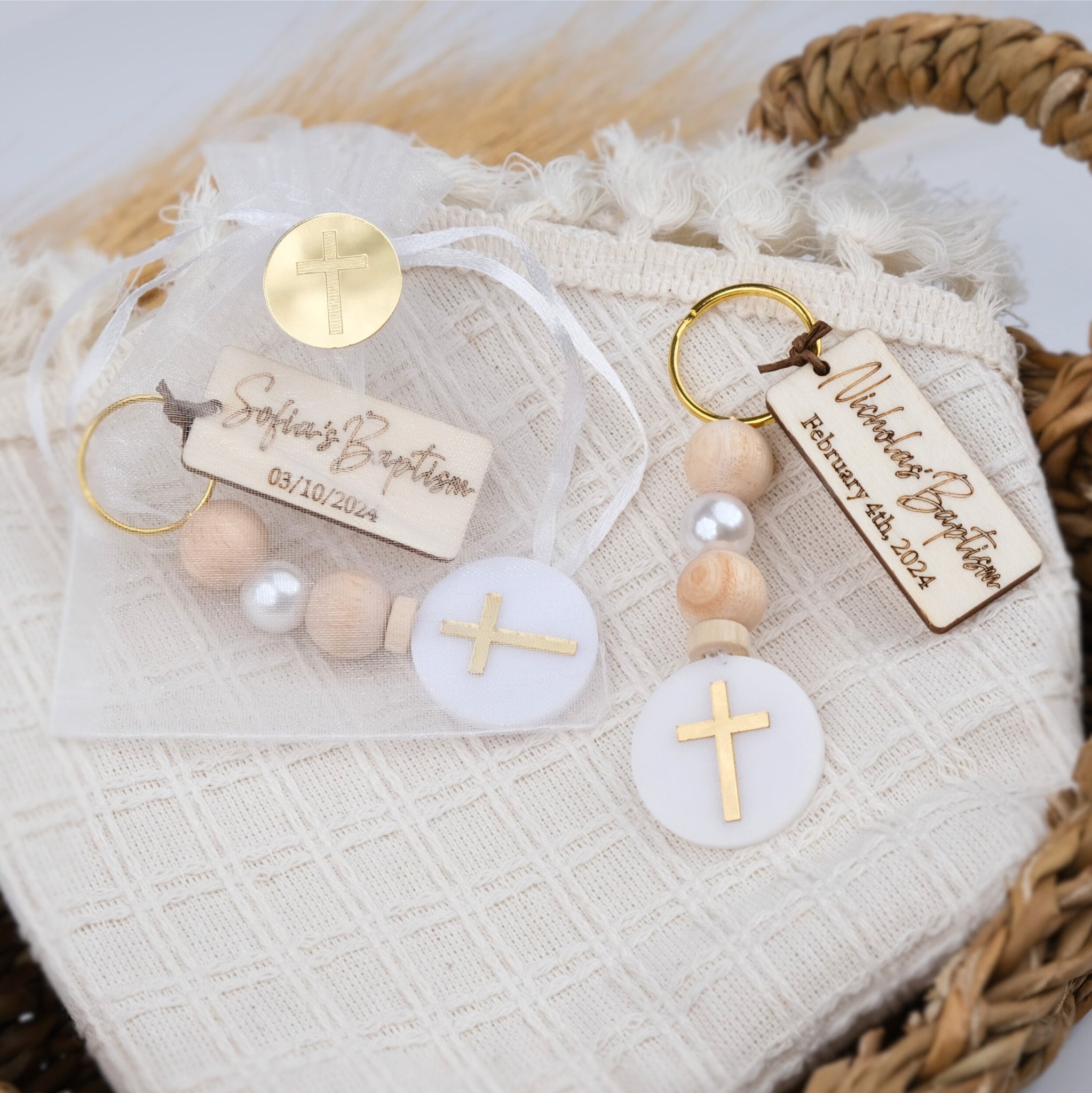 Personalized Baptism Rosary Favors, Personalized Christening Guest ...