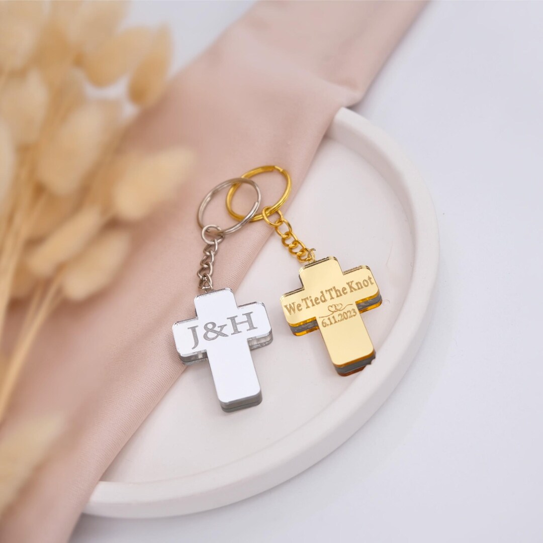 Custom Wedding Guest Favor - Cross Keychains in Bulk - Rustic Christian ...