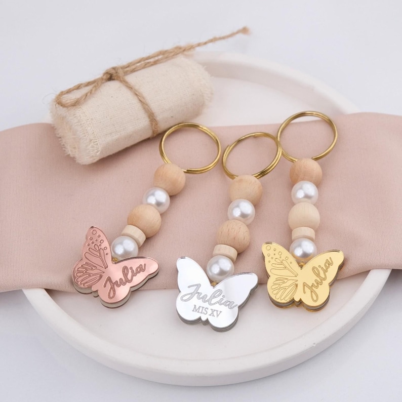 Quinceañera Keychain Favors Personalized | Elegant Sweet 15 & Sweet 16 ...