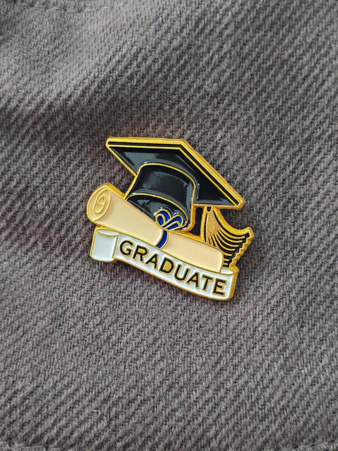 Graduation Cap Enamel Pin: Personalized Student Gift - Etsy