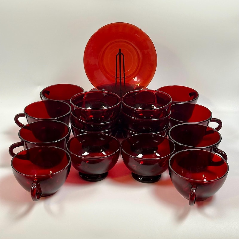 Antique Ruby Red Bowls - Etsy