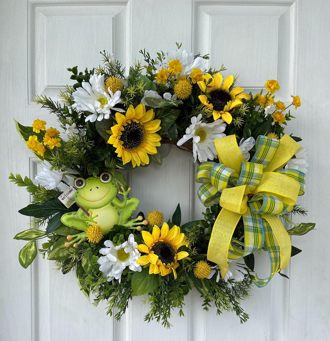 Summertime Frog Welcome - Etsy