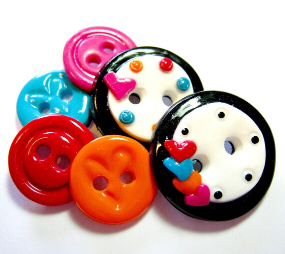 Items similar to Cheerful Heart (handmade buttons set of 6) on Etsy