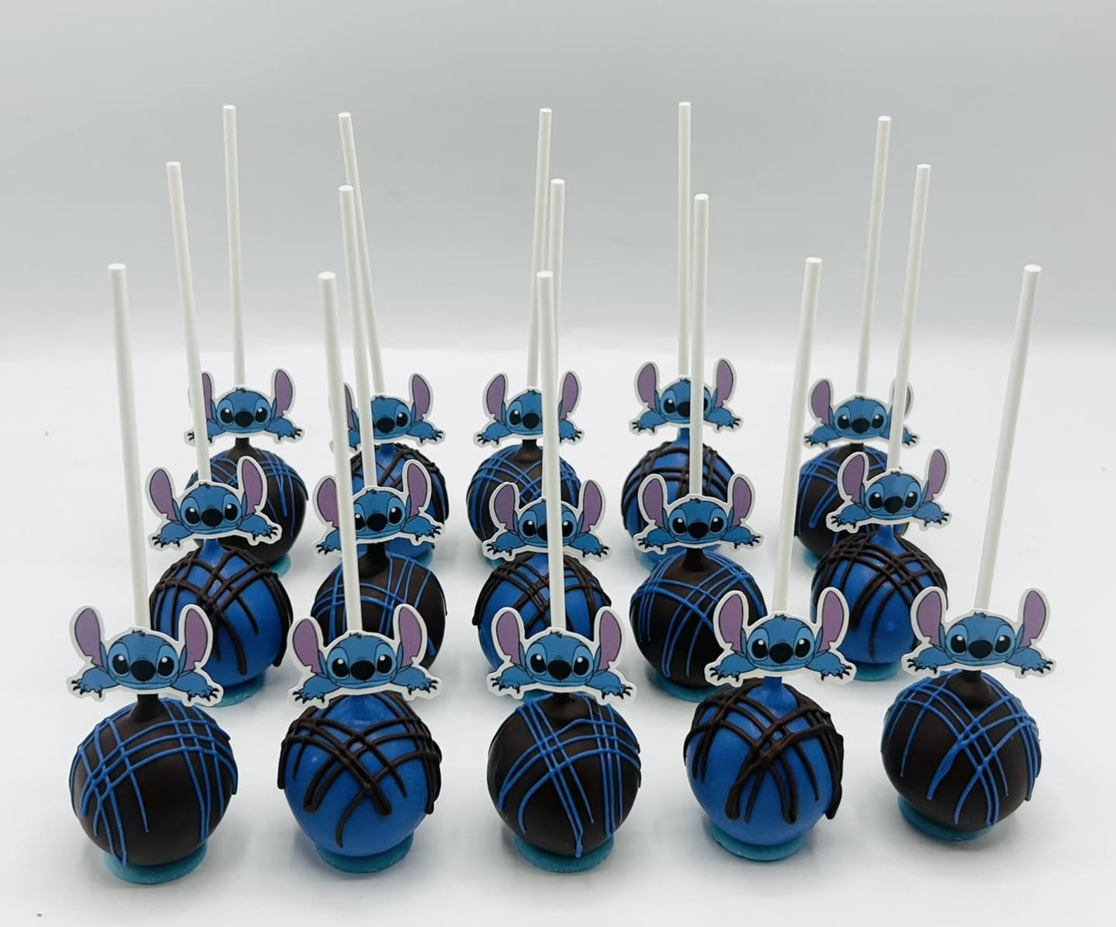 Stitch Cake Pops - Etsy