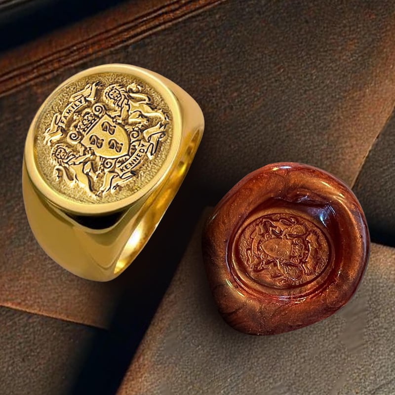 Custom Signet Ring - Etsy