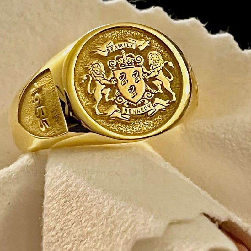 Custom Signet Ring - Etsy