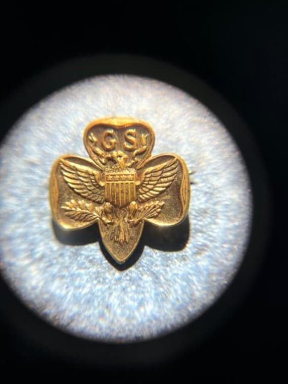 Brownie Girl Scout Trefoil Pin 1940's - Gem