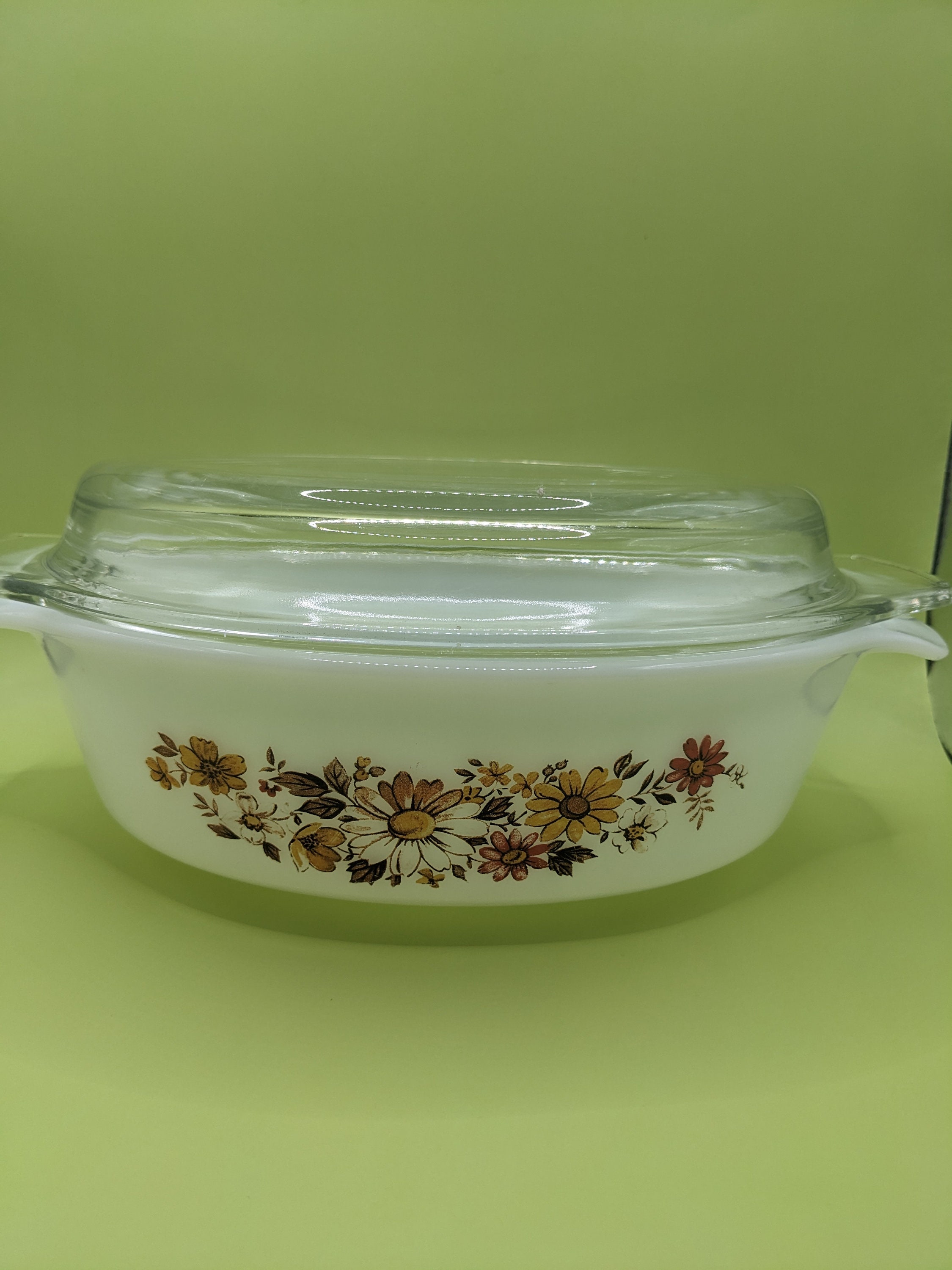 Vintage Anchor Hocking 1.5 Casserole Dish With Lid. Daisy Floral ...