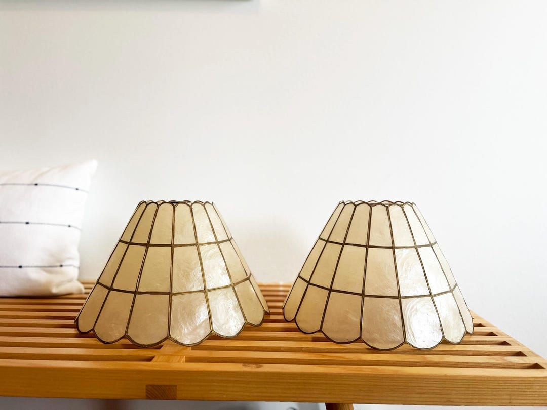 RARE Pair of Vintage Capiz Shell Lamp Shades With Scalloped Base - Etsy