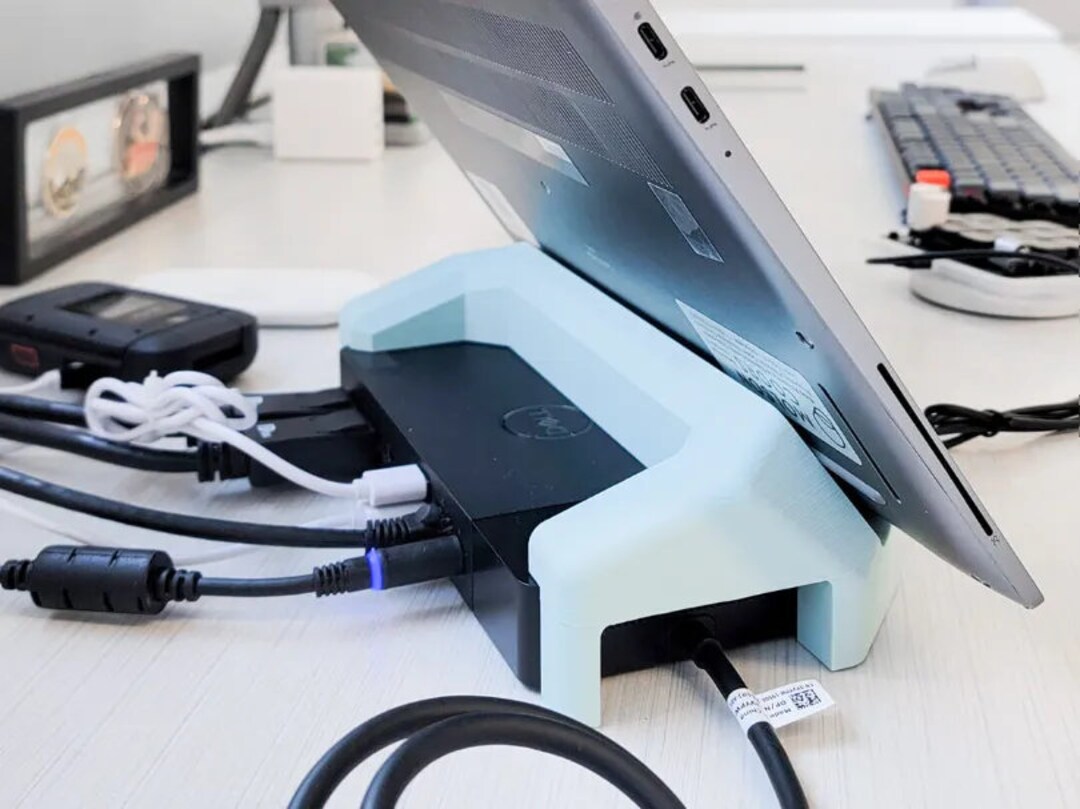 Elevated Laptop Stand With Integrated Connections - Etsy