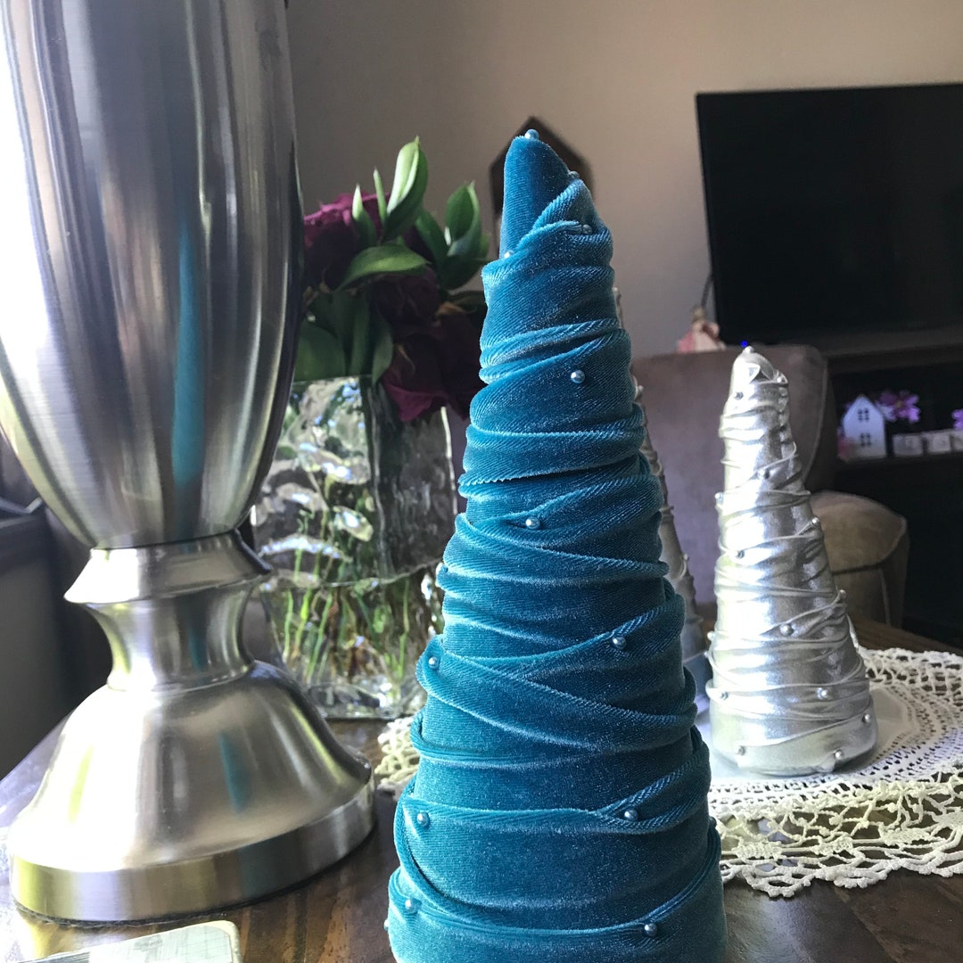 Silver and Teal Cone Trees, Teal Velvet Cone Trees, Silver Lame' Cone ...