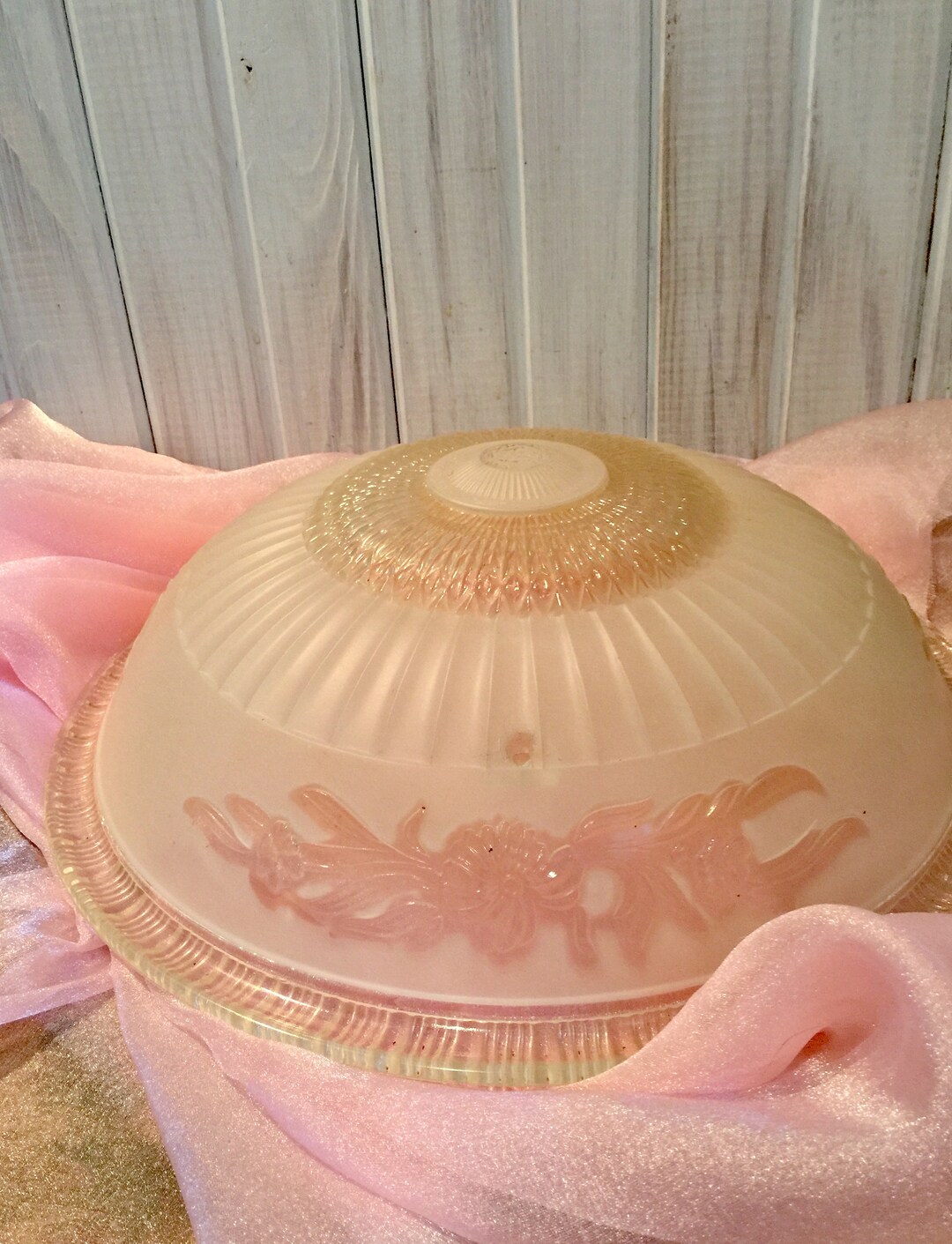 Beautiful Vintage Frosted Light Globe Art Deco Light Globe Ball and ...