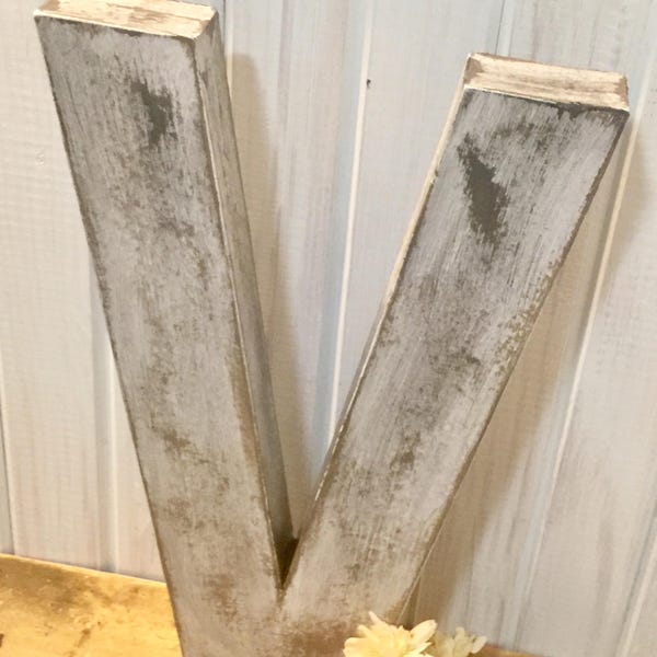 Wooden Letter V - Etsy