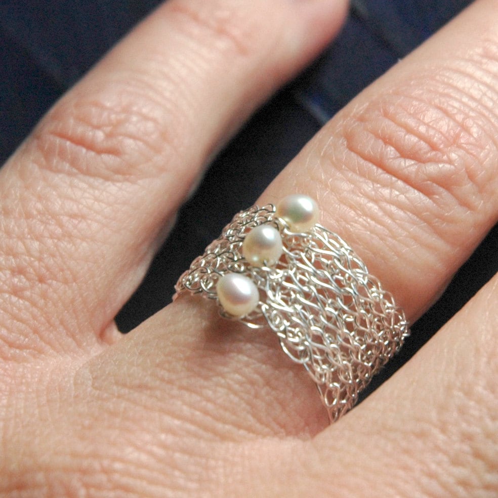 PEARL PEARL ring Wire crochet GOLD ring Textile jewelry | Etsy