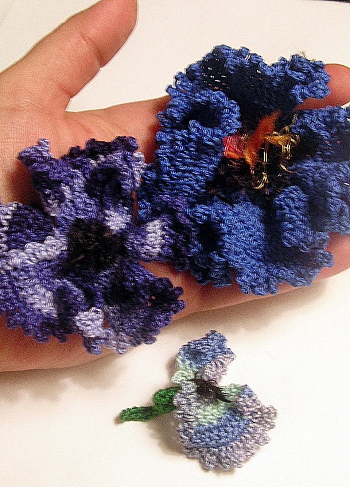 INSTANT DOWNLOAD Crochet Cornflower Set of Three Sizes, Including Bud ...