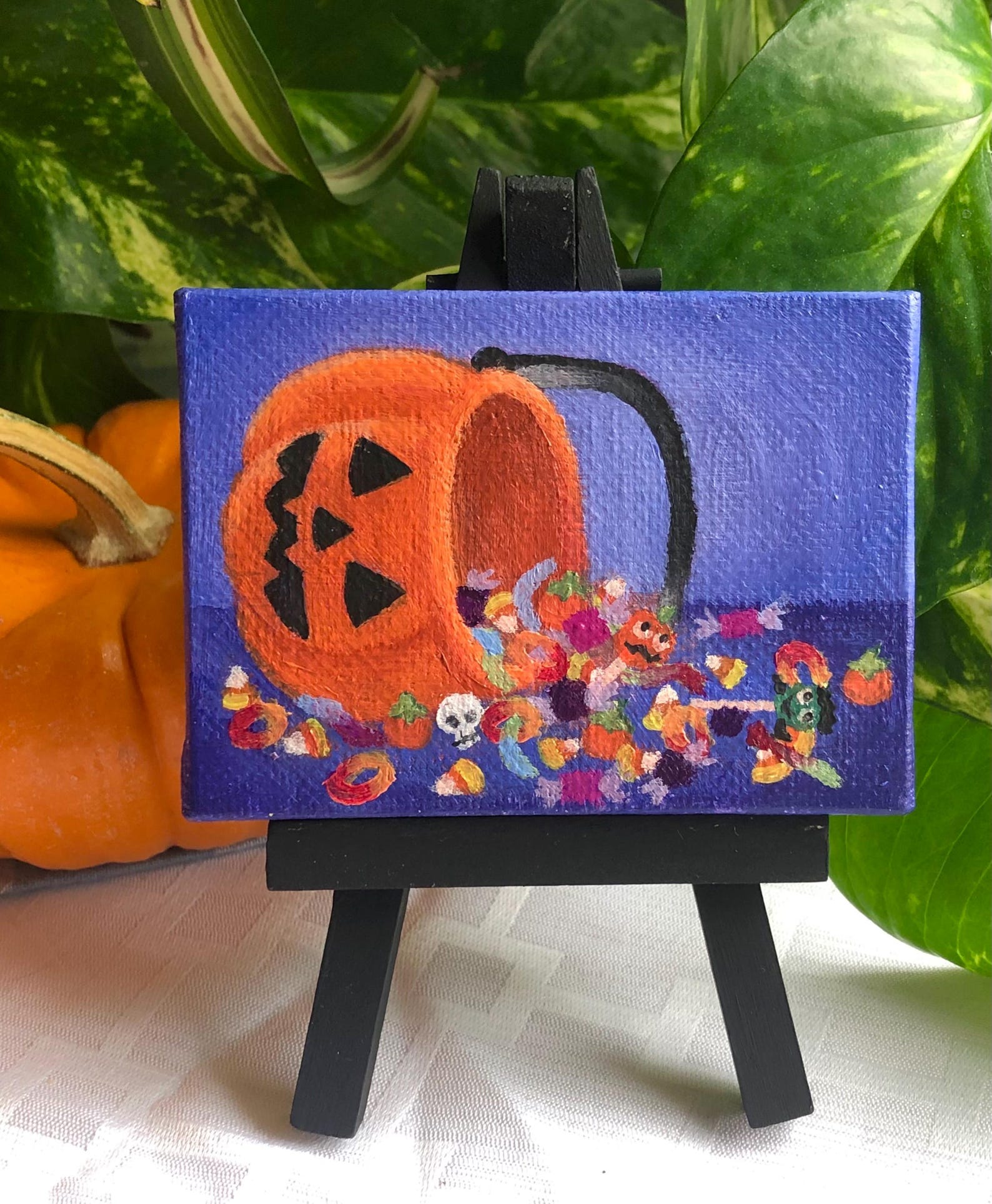 Spilled Halloween Candy Bucket Mini Art, Cute Halloween Art Decor ...