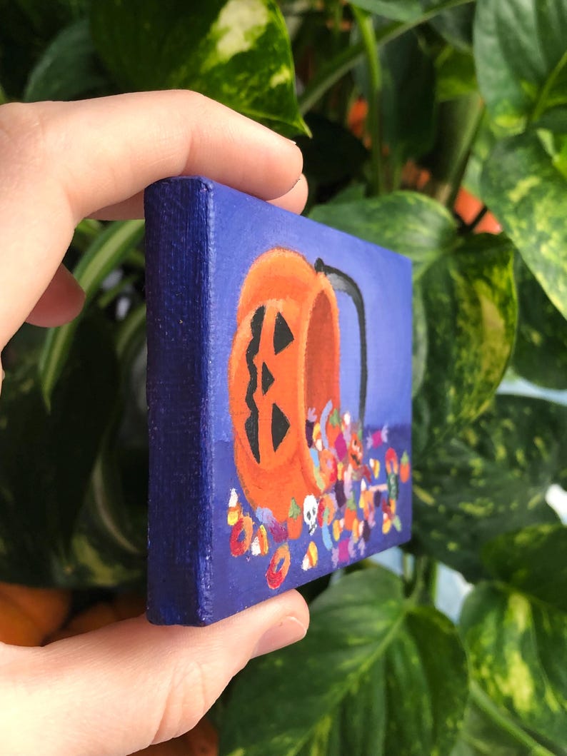 Spilled Halloween Candy Bucket Mini Art, Cute Halloween Art Decor ...