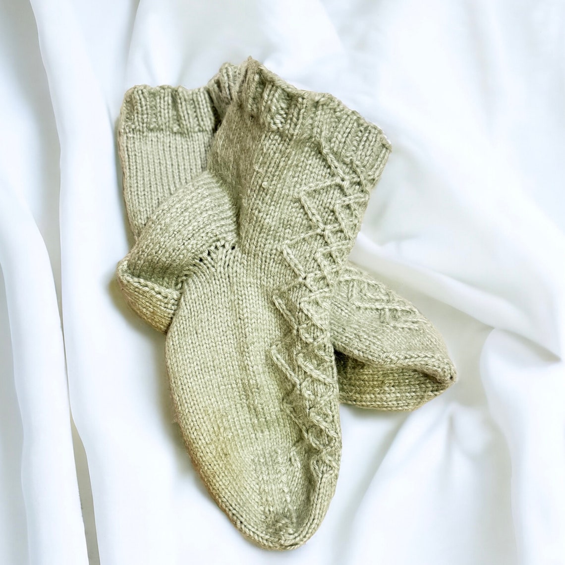 Shine Bright Like a Diamond Socks KNITTING PATTERN ONLY - Etsy